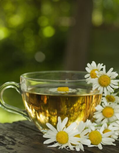 Natural Sunburn Relief: 15 Home Remedies That Actually Work - Simplify ...