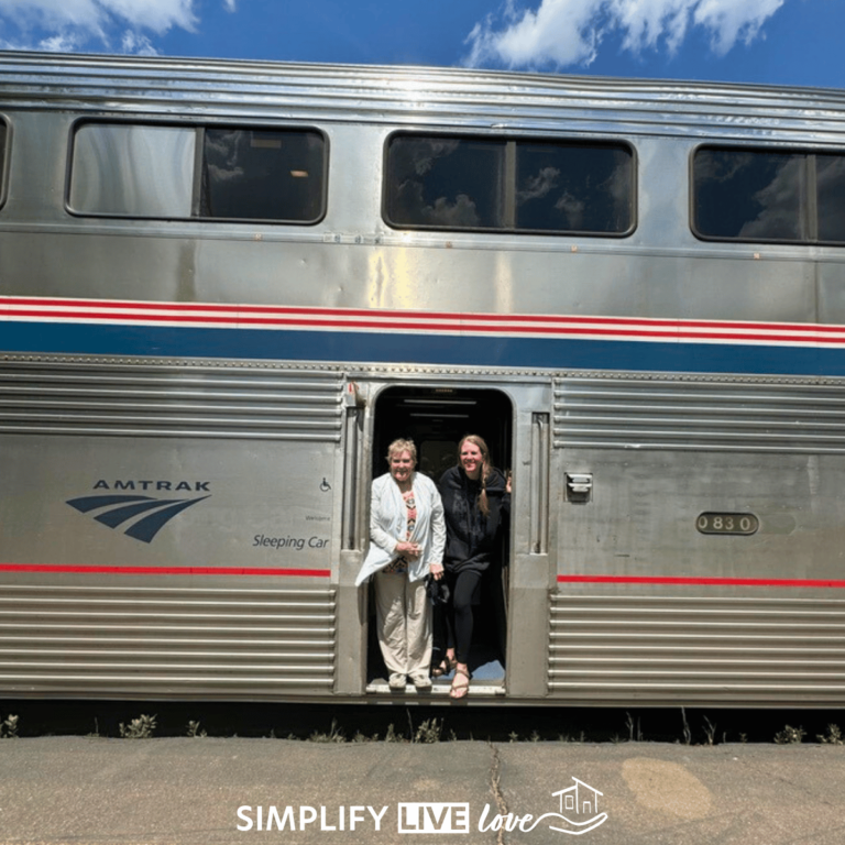 Pros and Cons of Taking a Sleeper Car on Amtrak's Empire Builder ...
