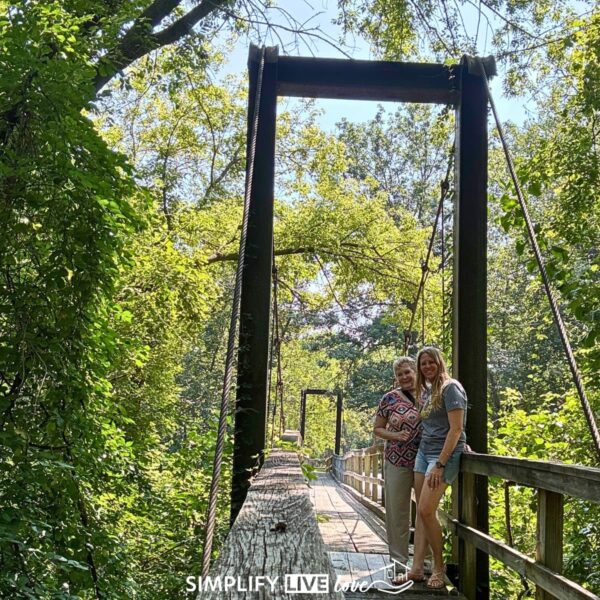 3 Underrated Small Towns in Western Iowa to Explore this Fall ...