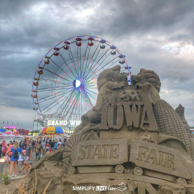 Iowa State Fair Guide 2026: Dates, Food, Tips & What Not to Miss